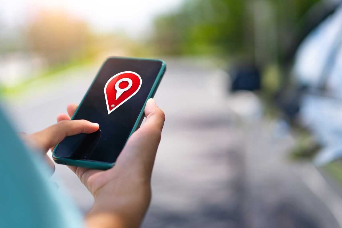 Posso installare il localizzatore GPS nell'auto di un familiare? La ...