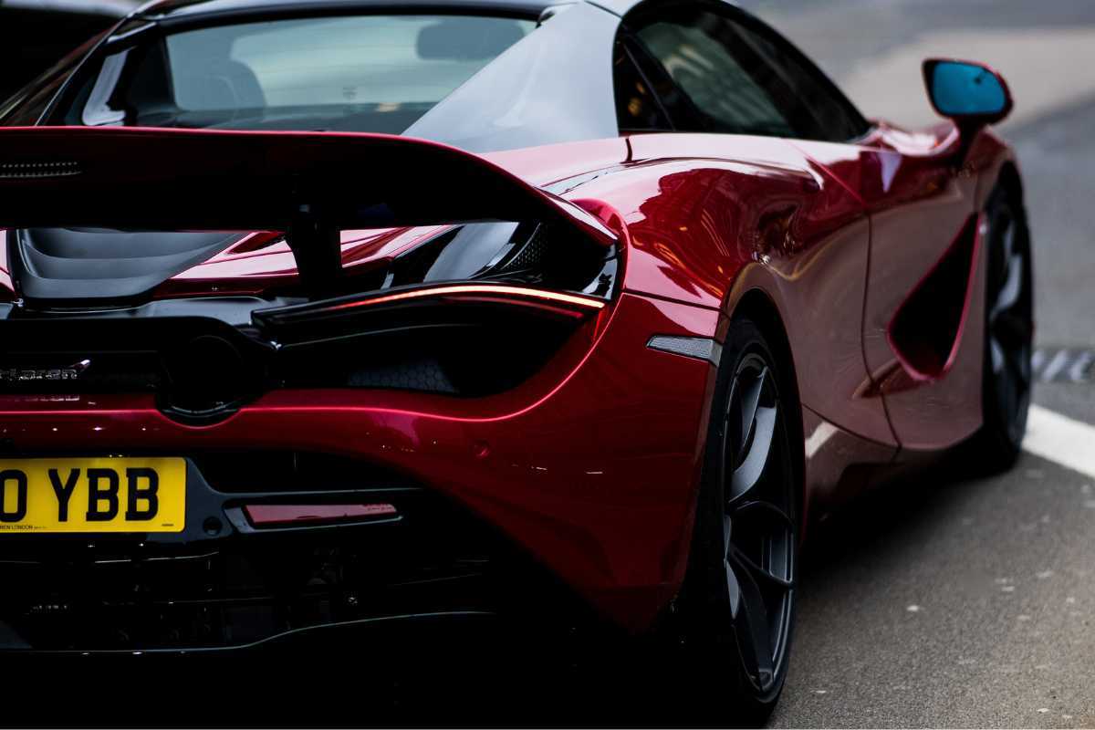 Come sono cambiate le supercar dal 2000 ad oggi: le 'vecchie' super ...