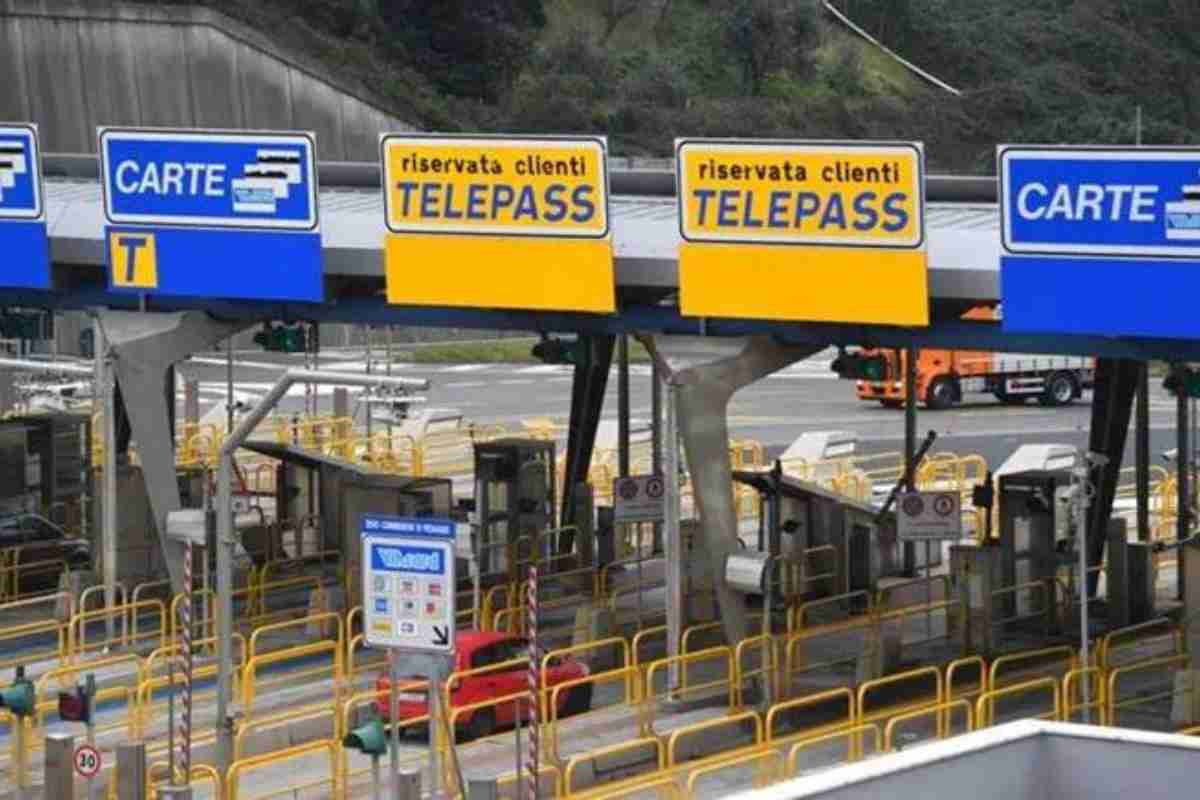 Telepass: cos'è, a cosa serve e come funziona l'abbonamento che usa ormai mezza Italia ...